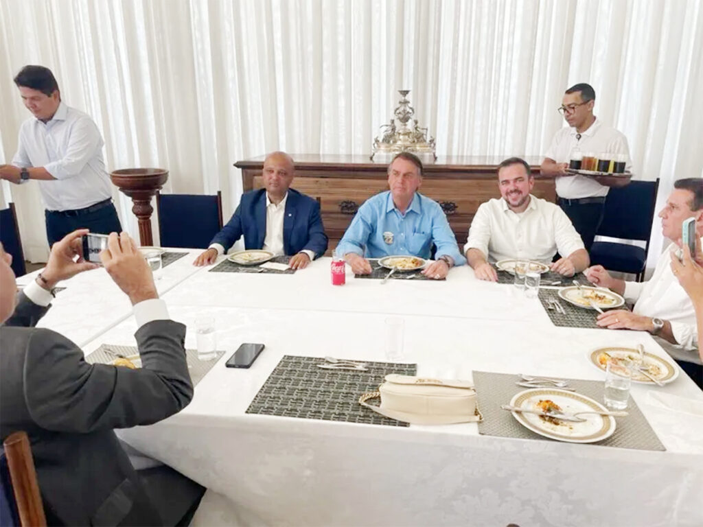 Em Brasília, Mendanha almoça com Bolsonaro e reforça apoio ao ...